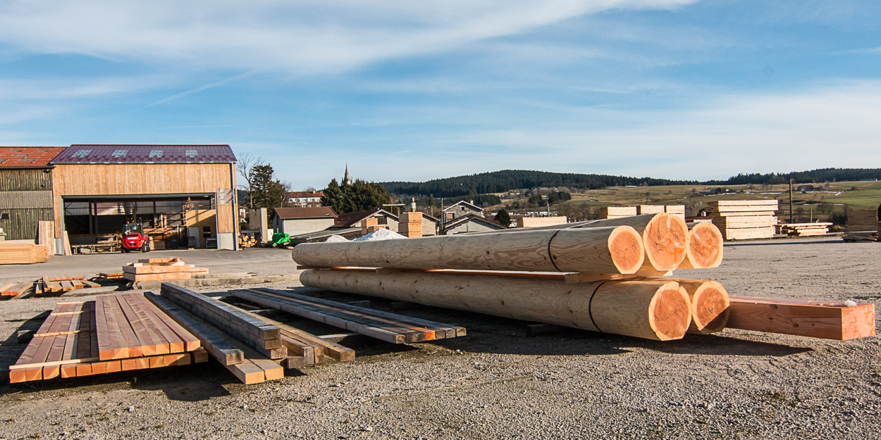 Bois equarris utilisables en structure - Auvergne-Rhône-Alpes